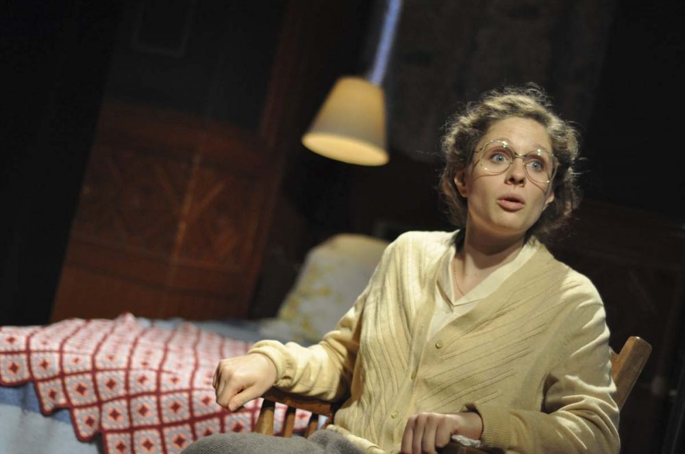 Ç’t’à ton tour, Albertine! - Le Délit