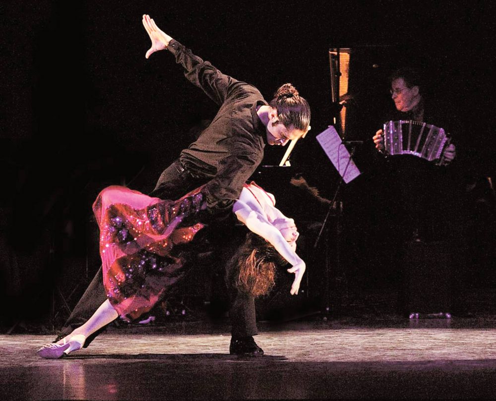 Une «école» de tango - Le Délit